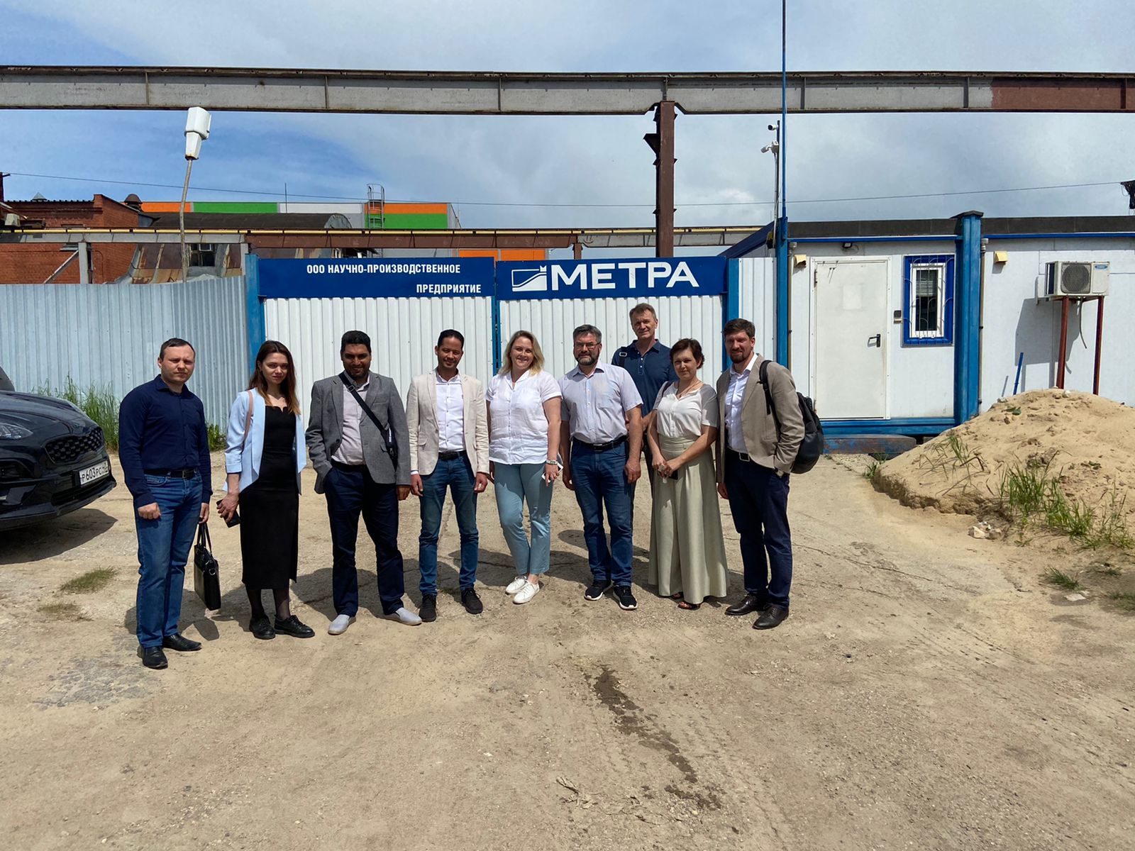 BUSINESSMEN FROM MOROCCO VISITED METRA TECHNOLOGY GROUP
